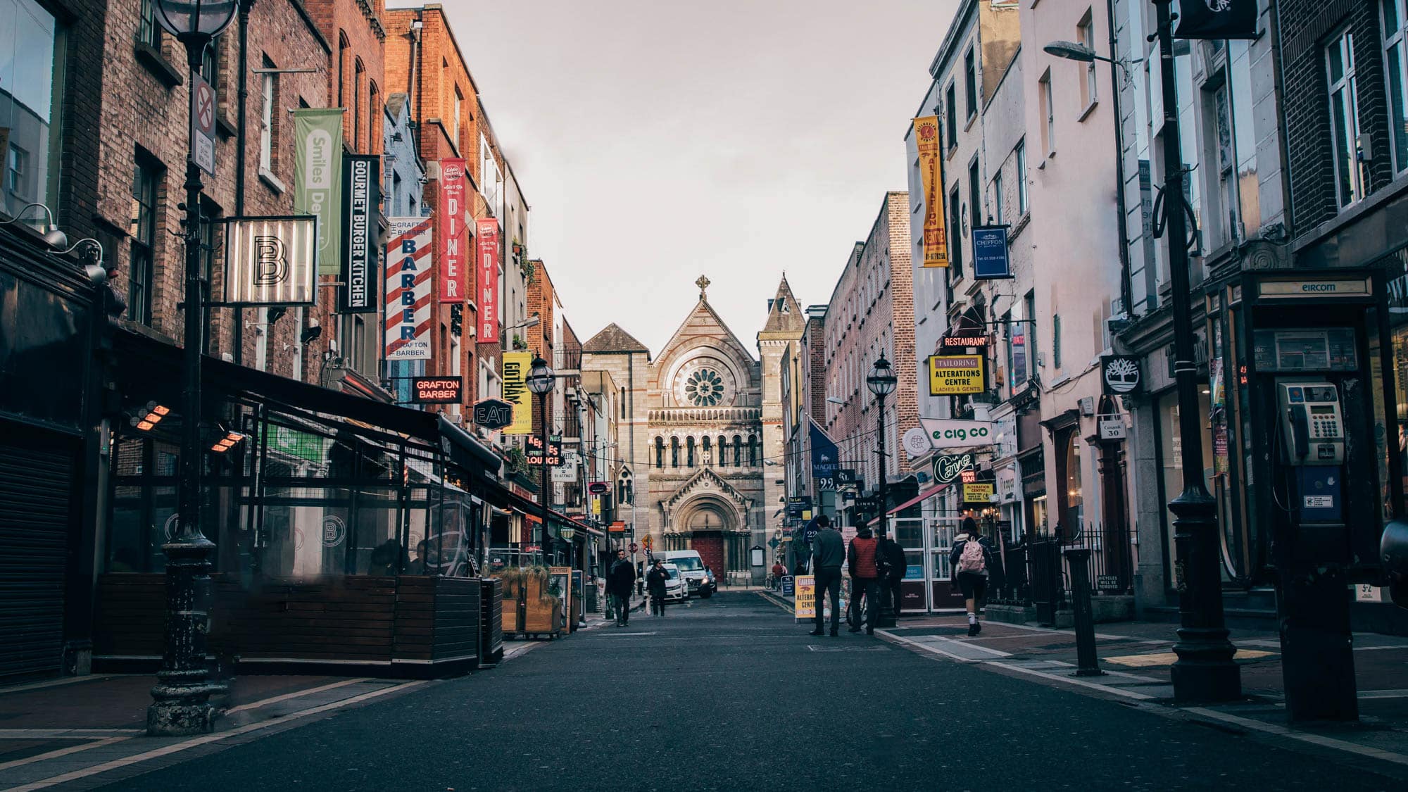 Za památkami, uměním i legendárním alkoholem do Dublinu - OnlyForMen.cz
