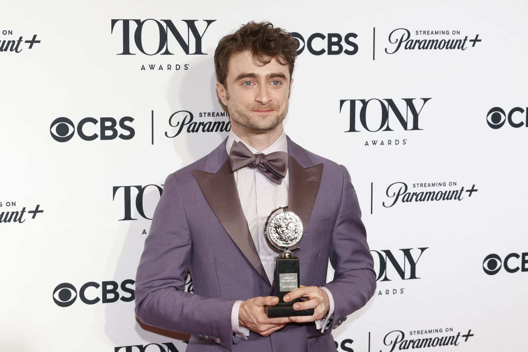 Daniel Radcliffe získal svou první cenu Tony za výkon ve hře Merrily We ...